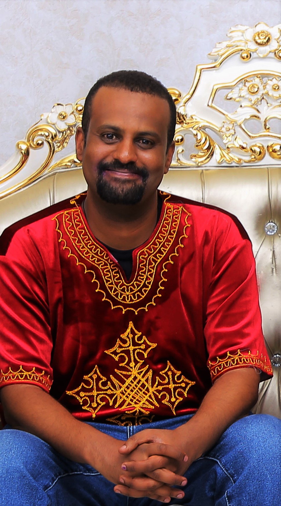 Massively by HTML5 UP